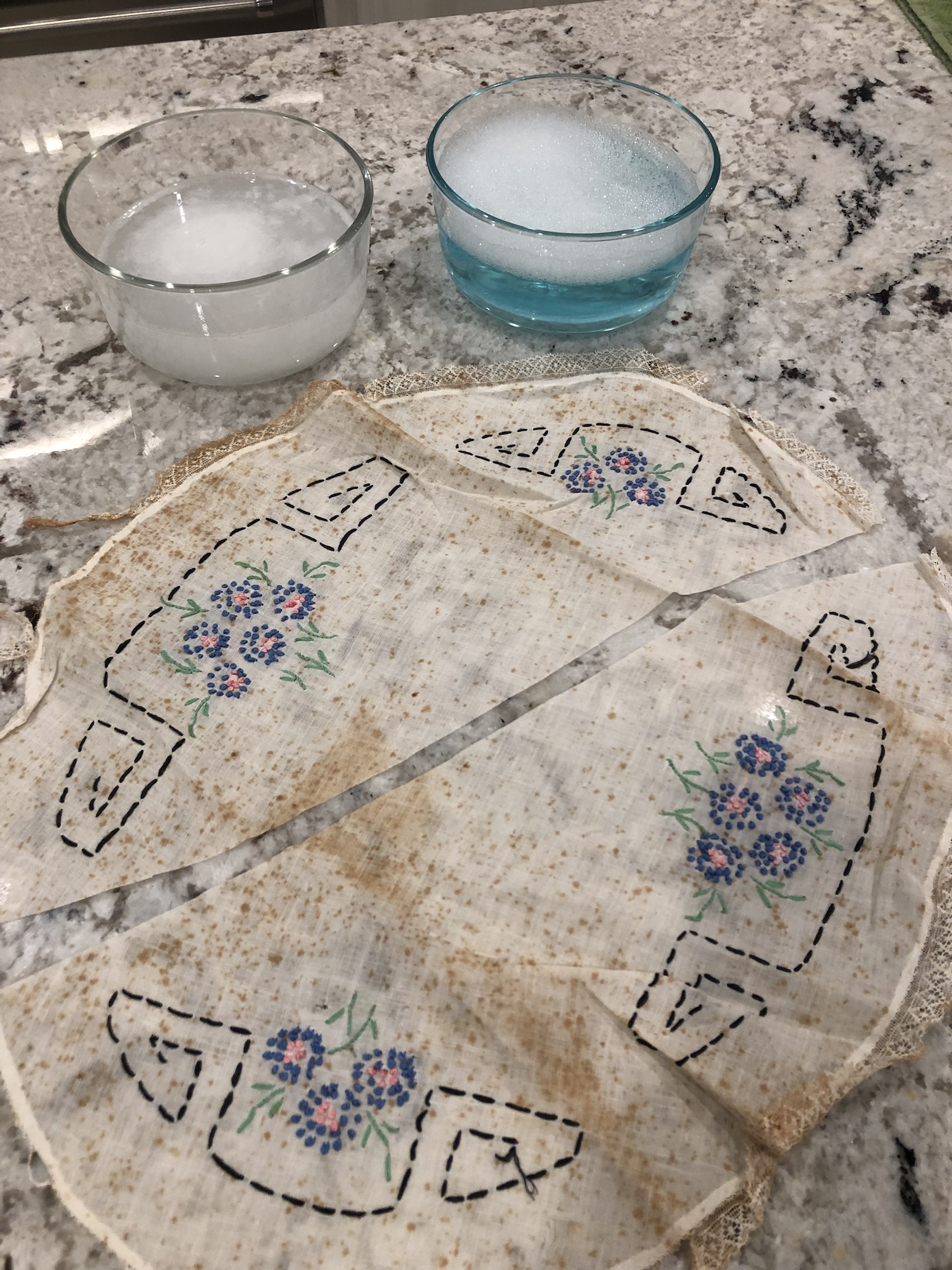 Cleaning Vintage Linens and Quilts – Rhonda Dort